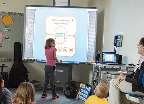 Early Elementary Program - The Moog Center for Deaf Education